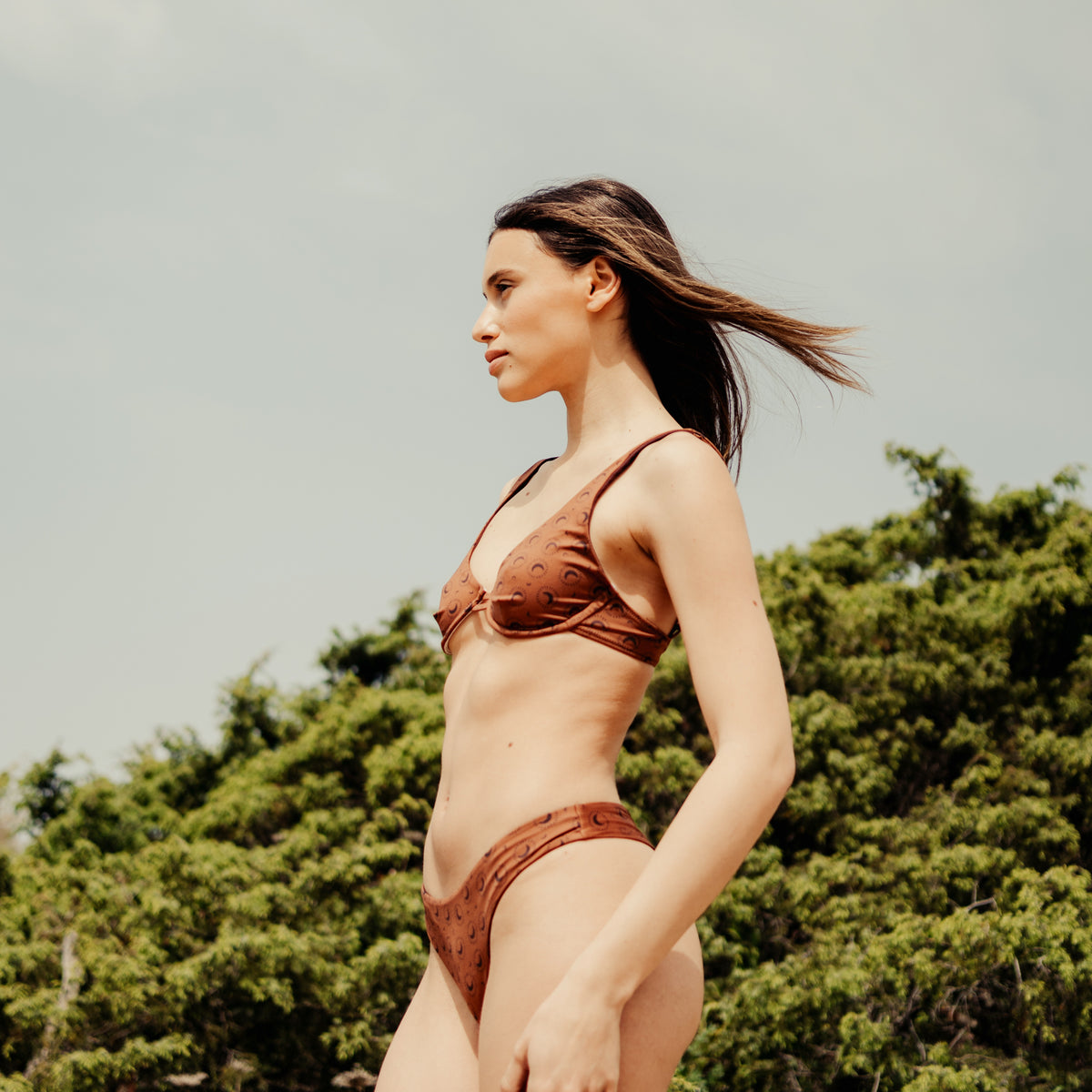 Petra Slip - LUNE – adalusurf